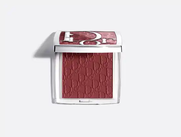 Ni rosa, ni naranja: los 5 coloretes rojos perfectos para lograr un ...
